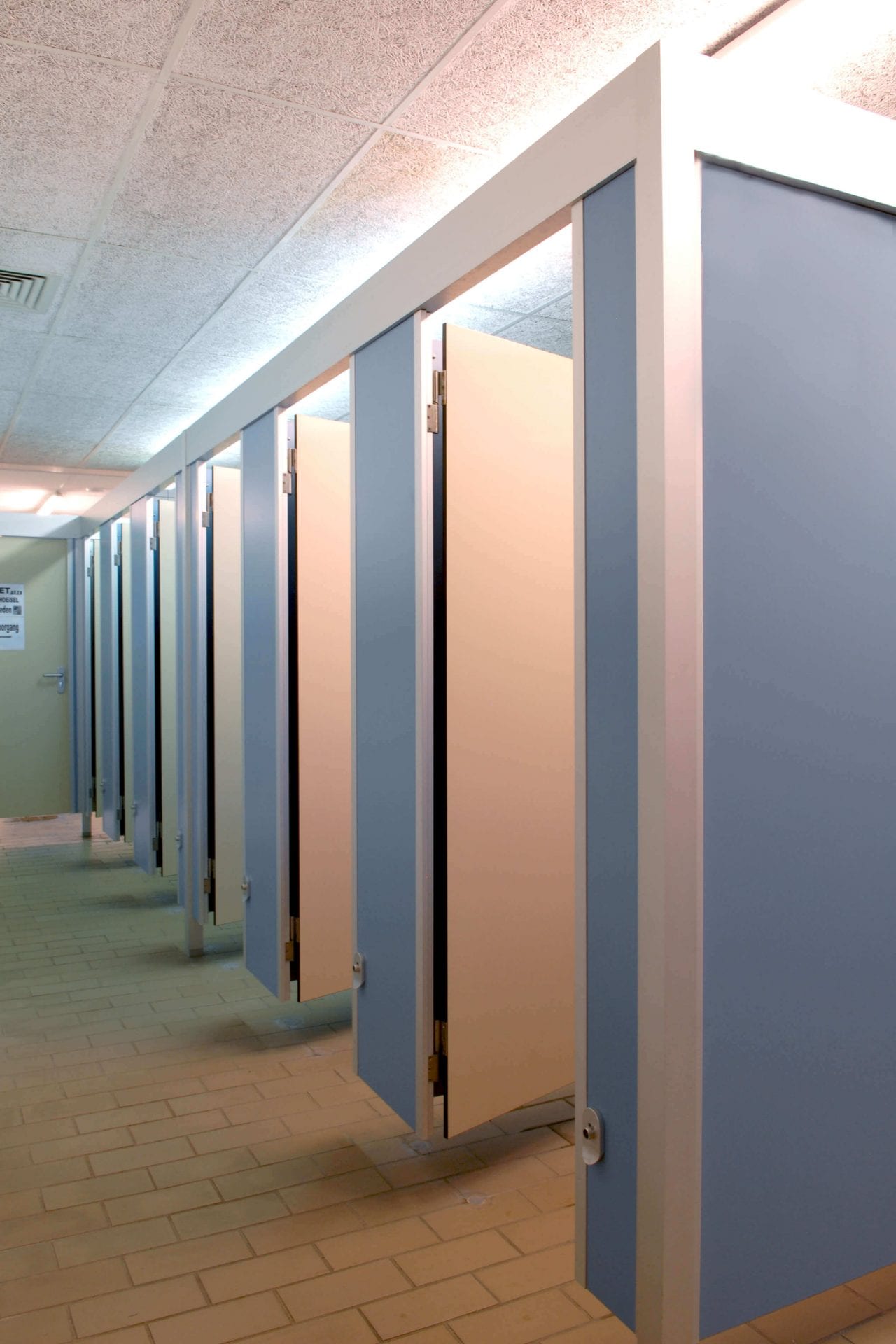 Changing Rooms | Aqualine